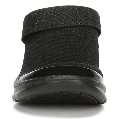 Bzees Kitty Clog Black Oversized Geo [ow1difkl] 51 00 Bzees Shoes For Women Bzees Shoes