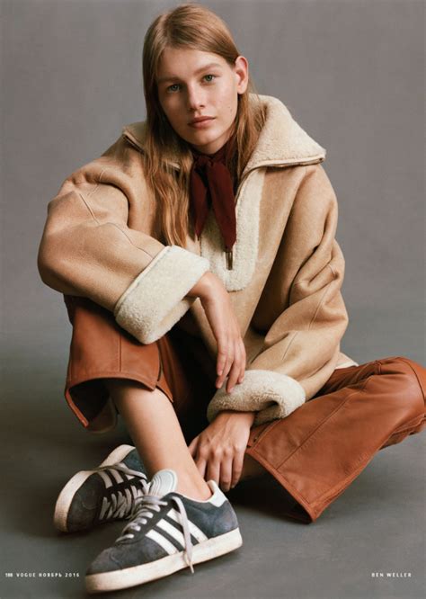 Sofia Mechetner Metro Models