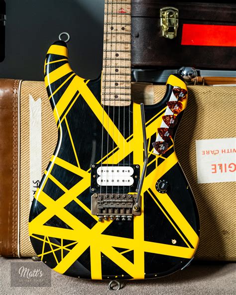 Evh 1979 Bumblebee Tribute Relic Eddie Van Halen Signed Limited Edition