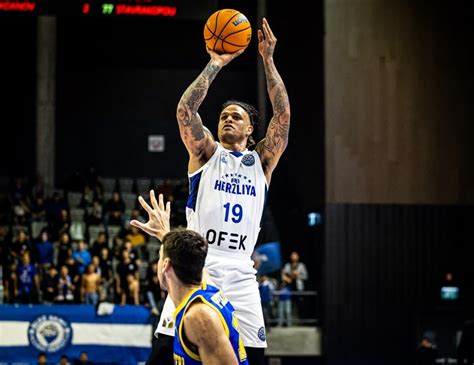 Chris Babb En Renfort Au Bcm Gravelines Dunkerque Bebasket