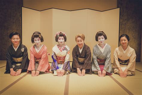 Guidebook Geisha Ryotei Miyakodori