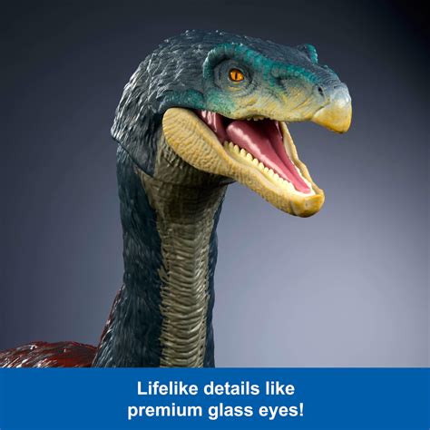 Mattel Jurassic World Dominion Hammond Collection