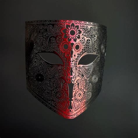 Black Red Full Face Masquerade Mask Men Prom Bauta Mask Metal Mask Full