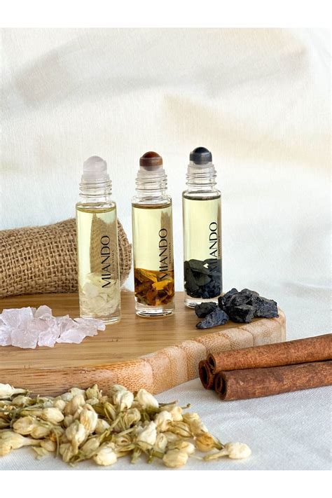Miando Essentials Love Set Esans Yağı Ve Doğal Taş 3lü Roll On Set