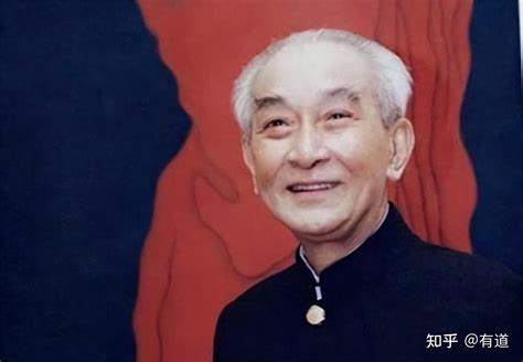 南怀瑾的最后日子：临终写下四字，盘腿入定，十日后仙逝，留下舍利子 知乎