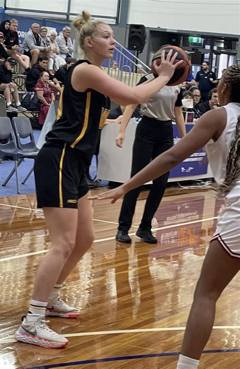 Australias Top 20 Female Basketballers In Us College Hoops Georgia