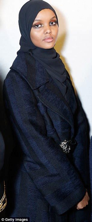 Hijabi Model Halima Adem Says Fashion Is More Diverse Daily Mail Online