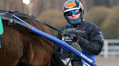 Raviurheilua Huonoimmillaan Pariisin Amatöörikuski Simo Pölläsen