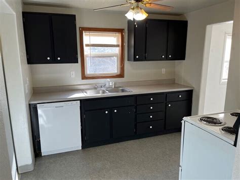 2 Br 1 Ba House Close To Oit And Hospital House Rental In Klamath Falls Or