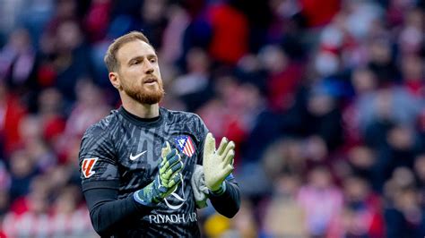 Oblak Lanzado A La Historia