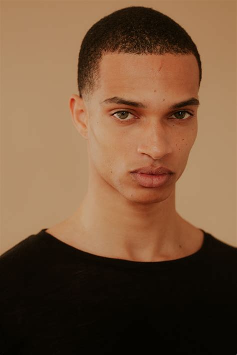 Yoann Chipan Select Paris Select Model Management