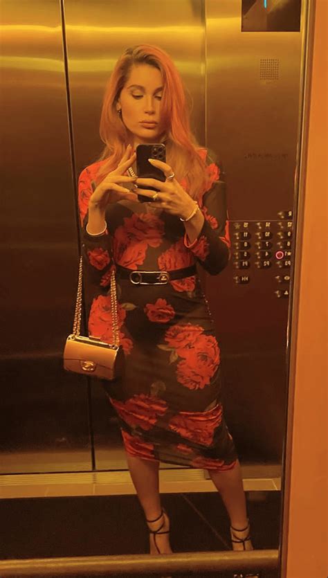 Trace Lysette R Transfemcelebs