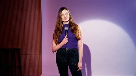 Lara Ermer In Hier Anschauen