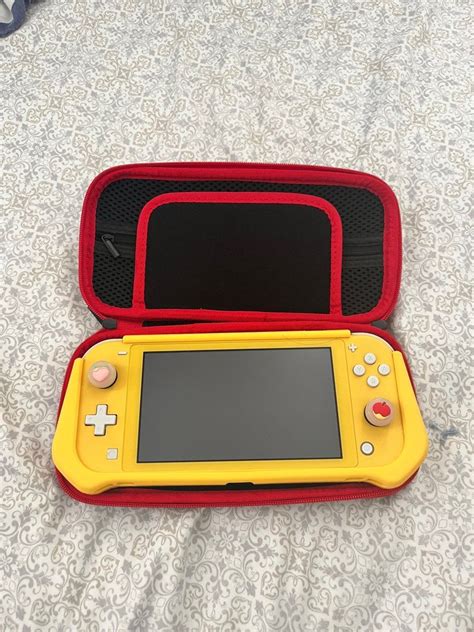[bilhin Niyo Na Pls] Yellow Nintendo Switch Lite Video Gaming Video Game Consoles Nintendo On