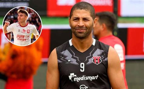 Álvaro Saborío Habló Sobre Manfred Ugalde Tras Despedida De Bryan Ruiz Futbol Centro America