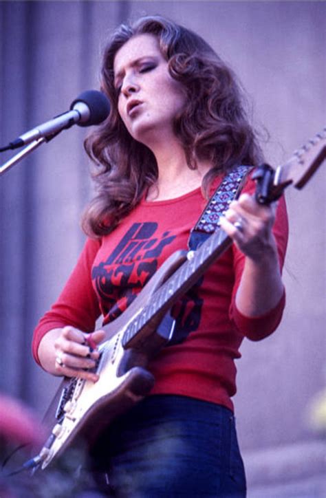 Bassist Leon Wilkeson Of Lynyrd Skynyrd Performs At The American Artofit
