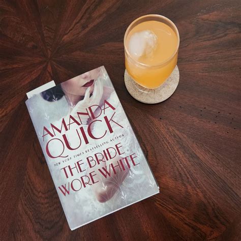 The Bride Wore White By Amanda Quick Baroness Book Trove