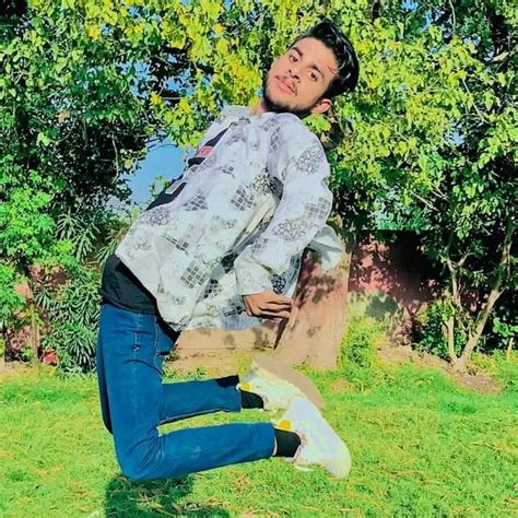 Nasheela Faisalabadi