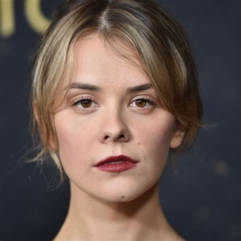 How Does Dasha Look So Different In Every Picture R Redscarepod