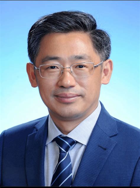 罗栋梁中国共产党山南市委员会