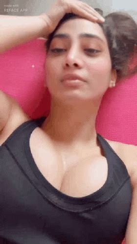 Bhabhi Desi  Bhabhi Desi Boobs Discover And Share S