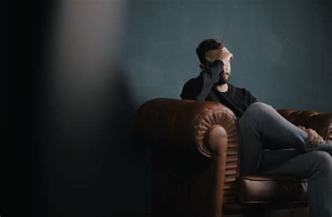 100 Sad Boy Anime Wallpapers