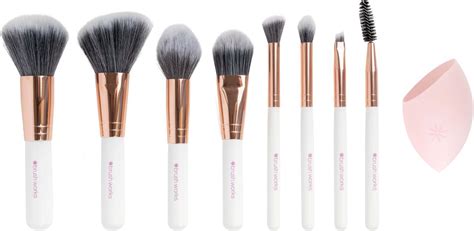 Brushworks Exclusive Makeup Brush And Sponge Set