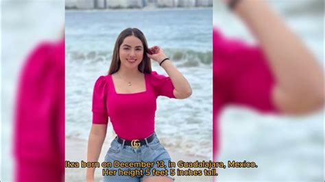 Itza Reyna Biography Plus Size Model Curvy Instagram Stars