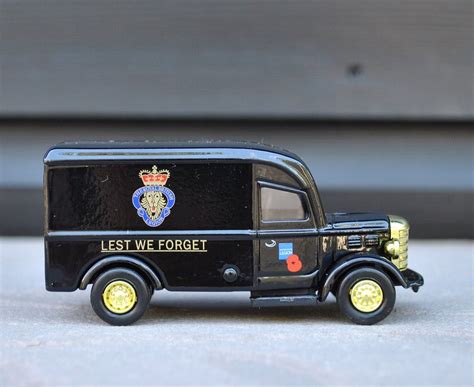 Lest We Forget Remembrance Van Oxford Die Cast Limited Edition Etsy