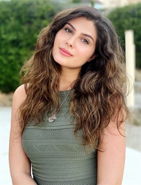Abhay Actress Elnaaz Norouzi Looks Radiant In These Travel Pictures