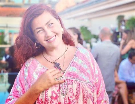 A Murit Actrița Rona Hartner