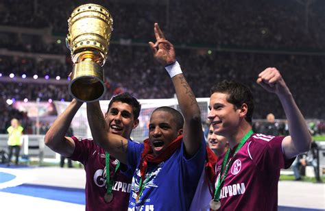 Jefferson Farfán Y Su Increíble Racha Salió Campeón En Todos Los