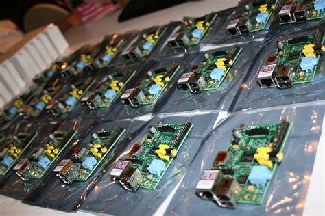 Raspberry Pi une débauche de puissance MCHobby Le Blog