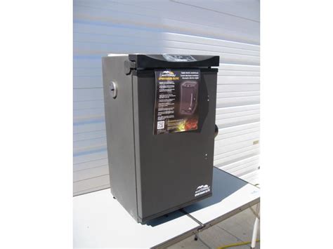Masterbuilt Sportsman Elite 30 Digital Electric Smoker Northeast