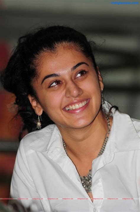 Tapsee Actress Hd Photos Images Pics And Stills 162918