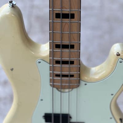 Roscoe Classic Custom 4 Series P J Bass Guitar 2019 Nitro Reverb