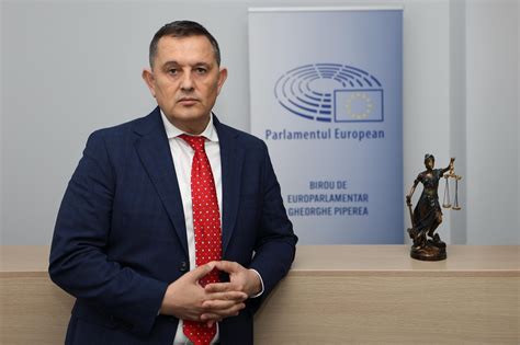 Gheorghe Piperea Economiile Populației Puse La Mezat Video