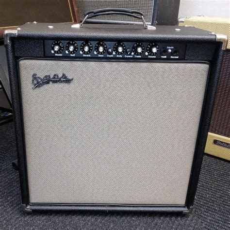 2014 Evans Je300 Solid State Guitar Combo Amplifier — Guitars N Jazz