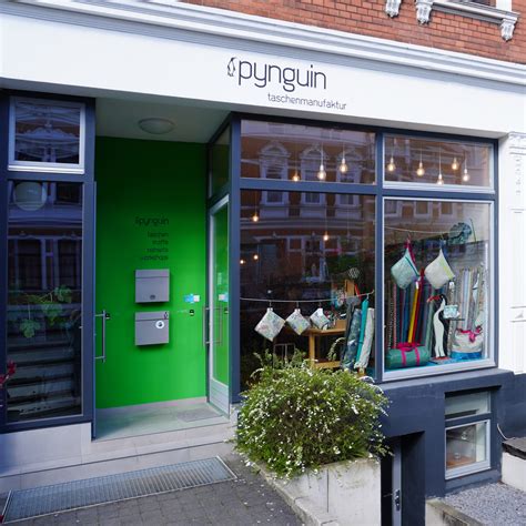 Pynguin Kunstwerk Im Viertel