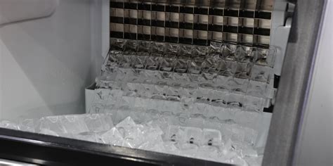 Automatic Ice Maker How Does It Work Ayspak