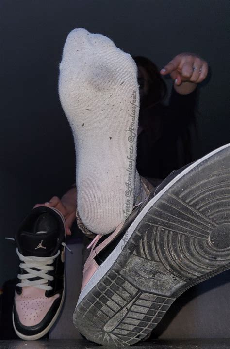 Sniff My Sweaty Socks After Walking All Day 🥵 R Giantessfeet
