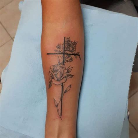Top 63 Best Cross Tattoo Ideas For Women 2021 Inspiration Guide
