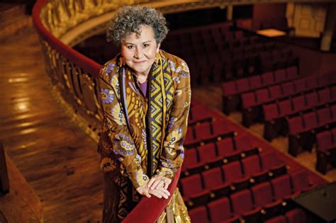 Alerta Roubaram O Carro De Cucha Carvalheiro E Actriz Pede Ajuda