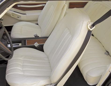 Bicentennial Boulevardier 1976 Pontiac Grand Prix The Online