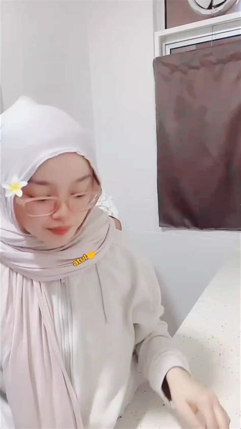 Rina Dan Serry Keceriaan Di Dapur Tiktok