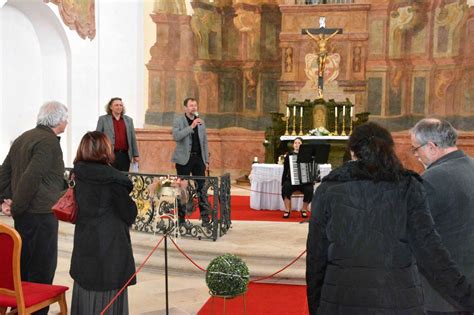 Foto Z Vernisáže České Země Uprostřed Evropy Na Mapách A Plánech Národního Archivu Oficiální