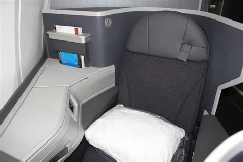 Review American Airlines 789 Business Class Travel Codex