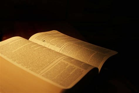 300 Bible Backgrounds
