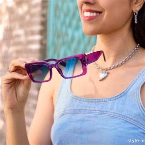 Finding The Perfect Eyeglasses Shape For Older Men Tips And