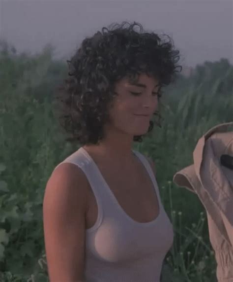Betsy Russell  Yarn Elizabeth Drop Dead Fred 1991 Video